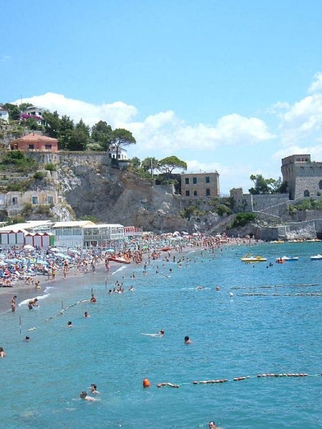 Salerno Beaches Italy Gulf Of Salerno Holidays 2025 From £446